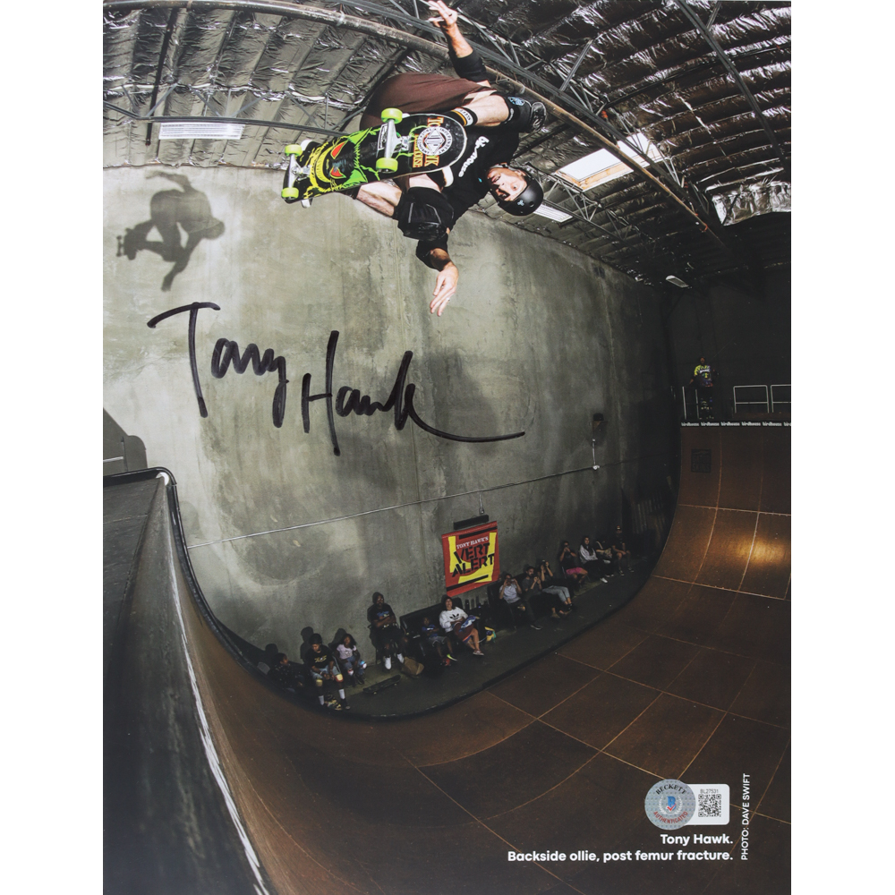 Tony Hawk Signed 8x10 Photo (Beckett) | Pristine Auction