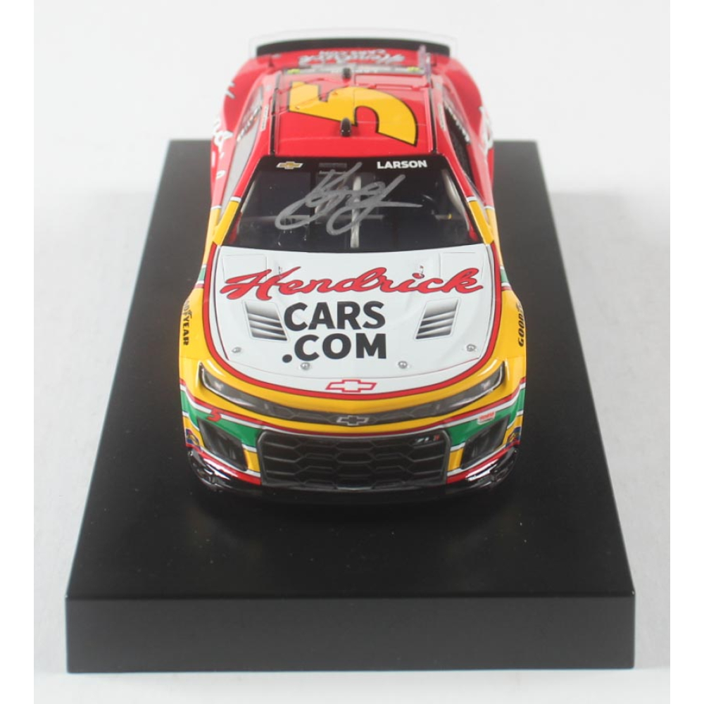 Kyle Larson Signed "HendrickCars" Throwback 2024 1:24 Scale Die-Cast ...