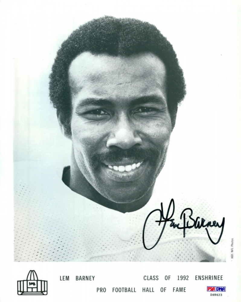 Lem Barney Signed Lions 8x10 Photo (PSA COA) | Pristine Auction