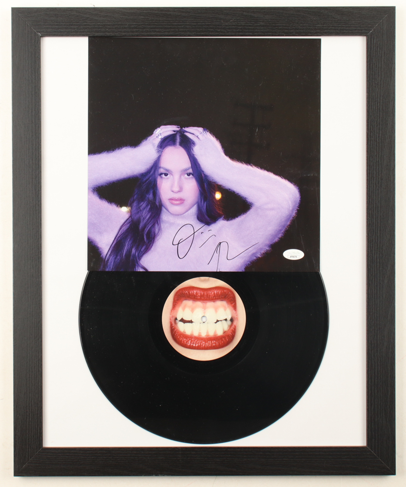 Olivia Rodrigo Signed "GUTS" Custom Framed Record Album Sleeve Display ...