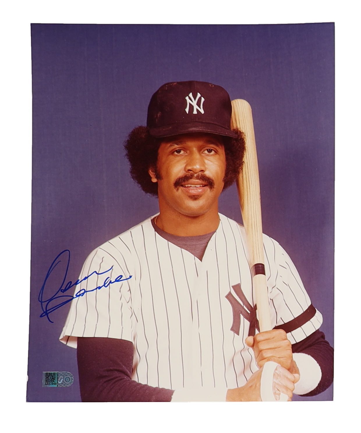 Oscar Gamble Signed Yankees 8x10 Photo (AIV) | Pristine Auction