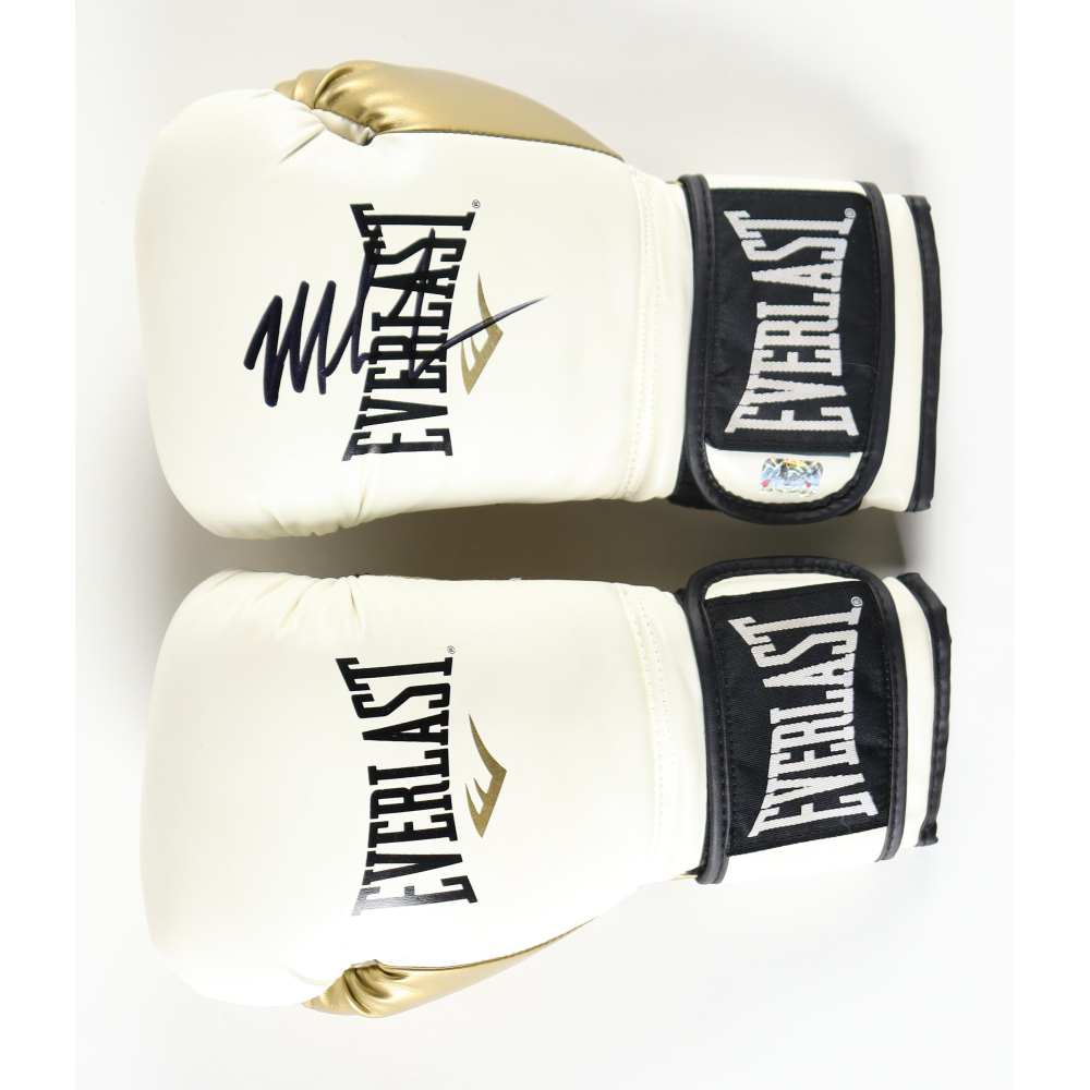 Mike Tyson Signed Everlast Boxing Glove Set (Tyson) | Pristine Auction