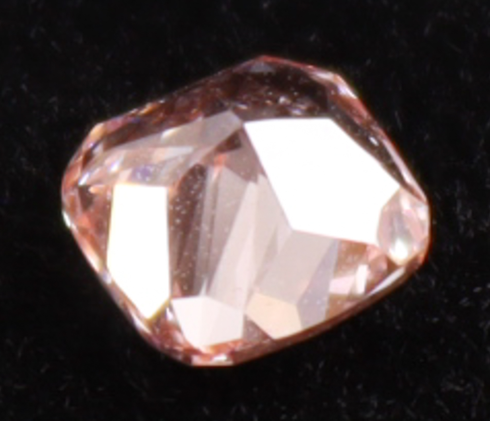 0.46 CTW Laboratory Grown Diamond Fancy Intense Pink, VS 2 (IGI ...