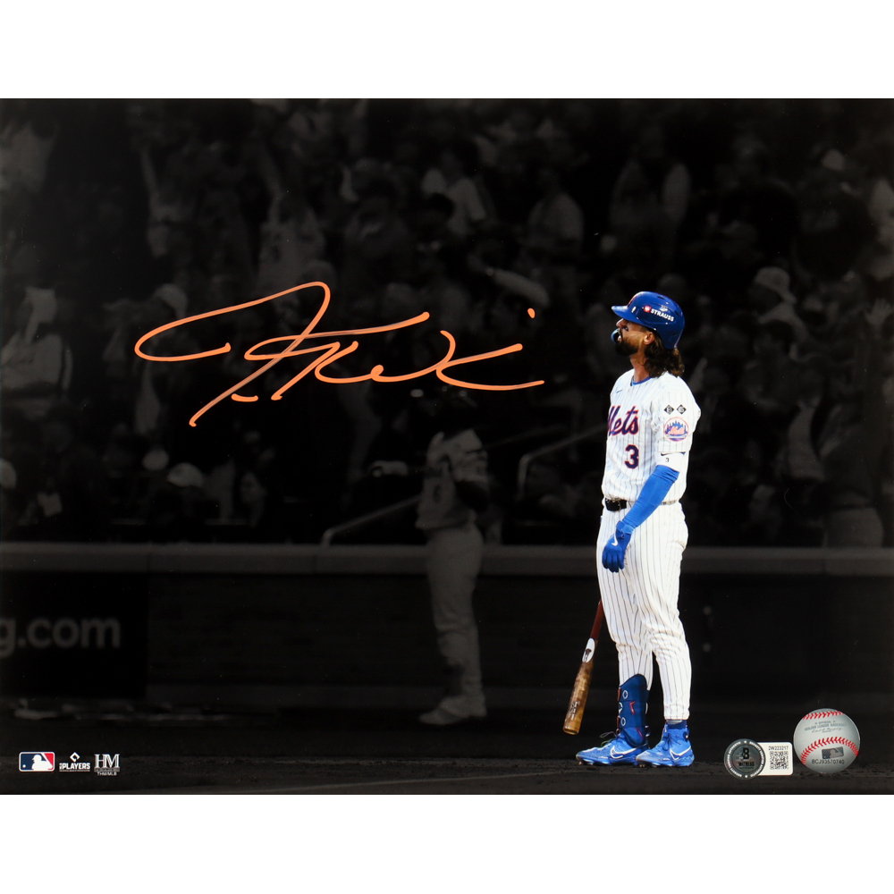 Jesse Winker Signed Mets 11x14 Photo (Beckett) | Pristine Auction