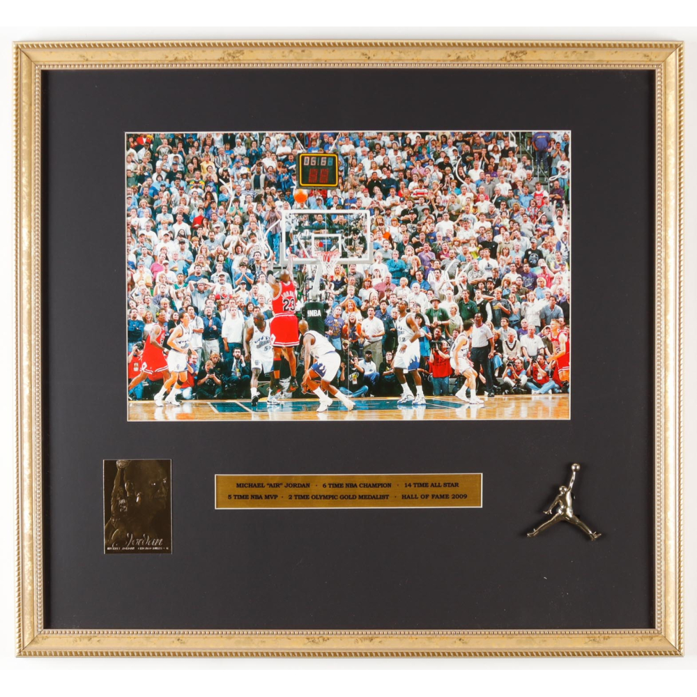 Michael Jordan Bulls Custom Framed Photo Display with 23KT Gold Flair ...
