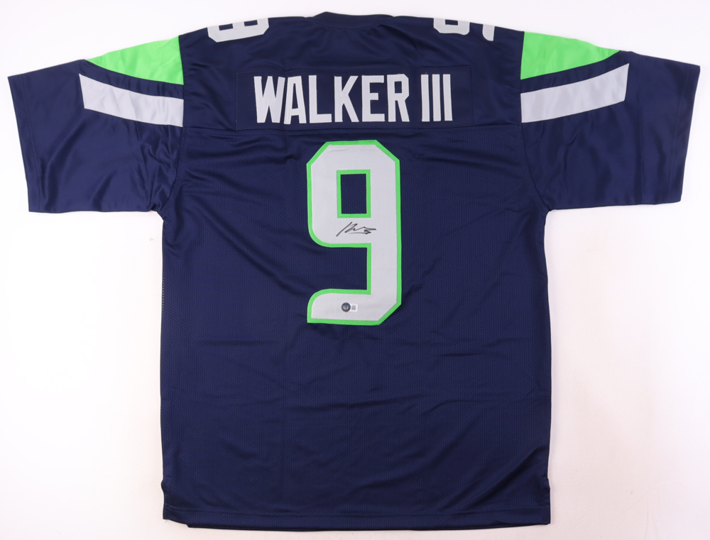 Kenneth Walker III Signed Jersey (Beckett) | Pristine Auction