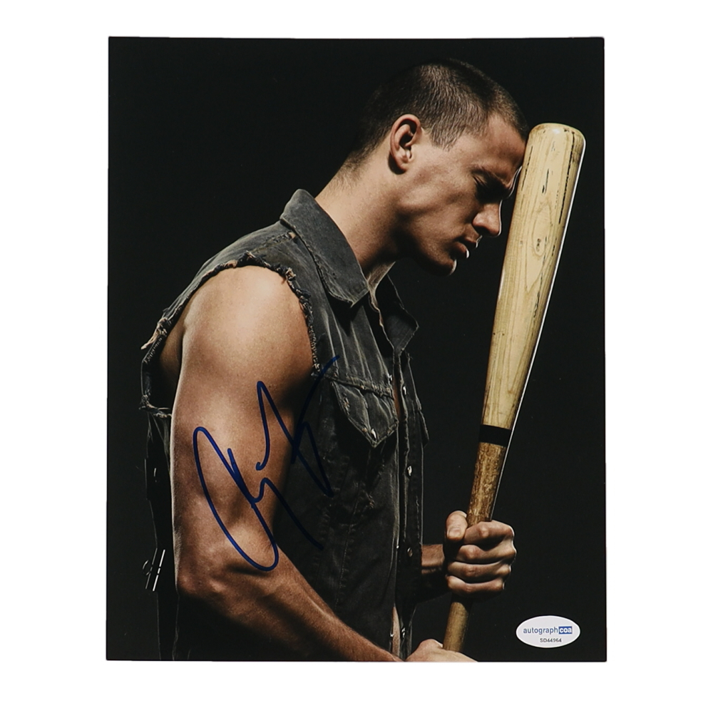 Channing Tatum Signed 8x10 Photo (AutographCOA) | Pristine Auction