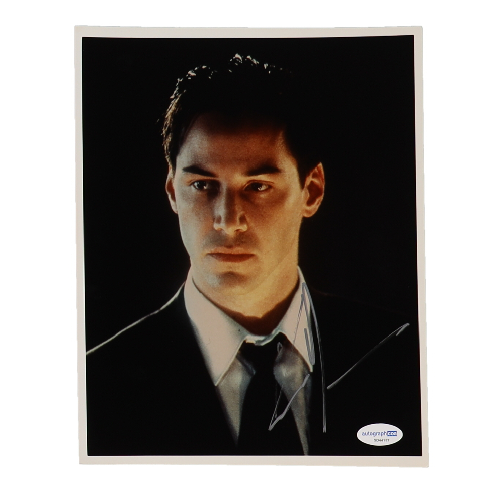 Keanu Reeves Signed 8x10 Photo (AutographCOA) | Pristine Auction