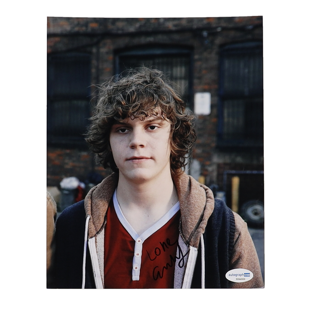 Evan Peters Signed 8x10 Photo (AutographCOA) | Pristine Auction