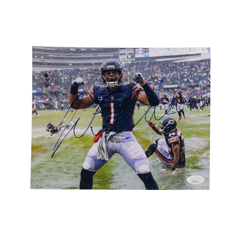 Justin Fields Signed Bears 8x10 Photo (JSA) | Pristine Auction