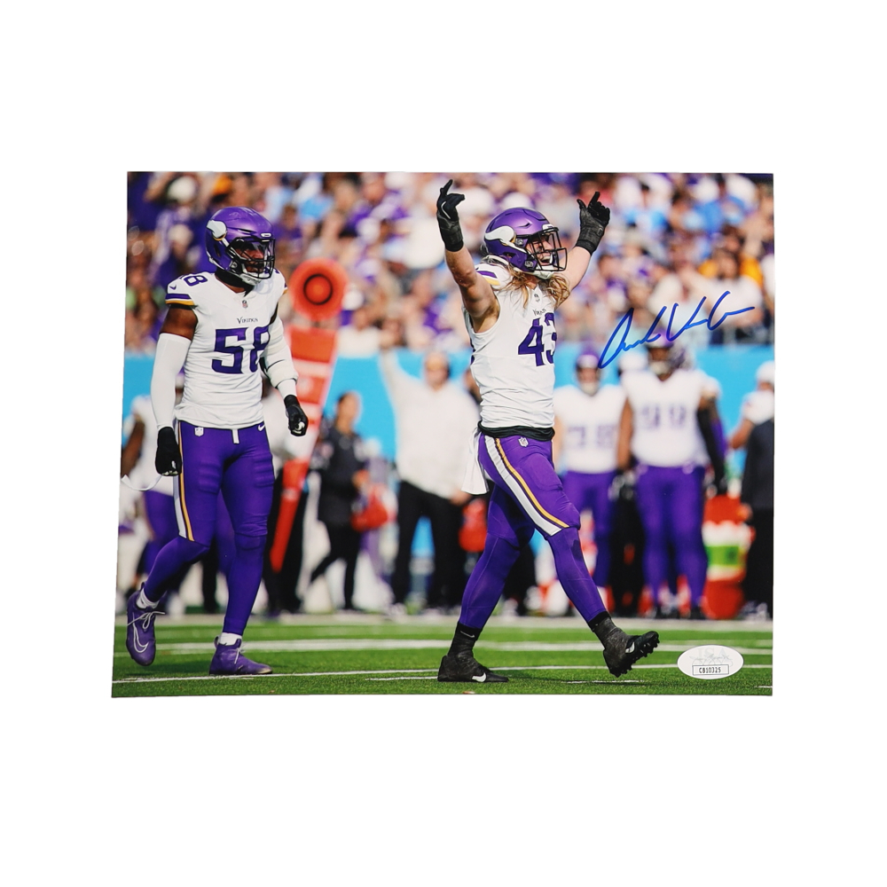 Andrew Van Ginkel Signed Vikings 8x10 Photo (JSA) | Pristine Auction