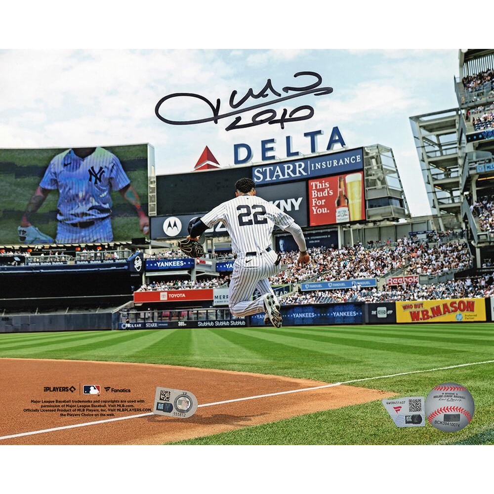 Juan Soto Signed Yankees 8x10 Photo (Fanatics & MLB) | Pristine Auction