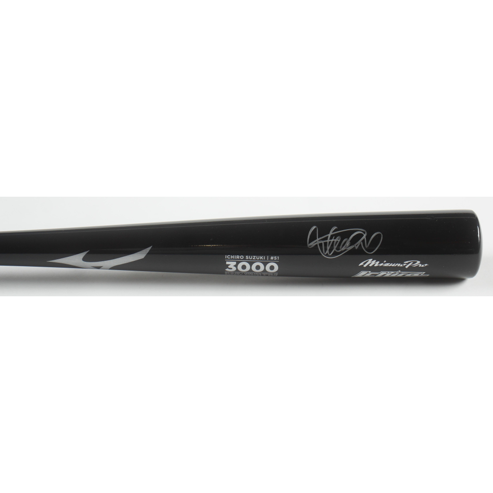 Ichiro Suzuki Signed LE Mizuno Pro Player Model 3000th Career Hit ...