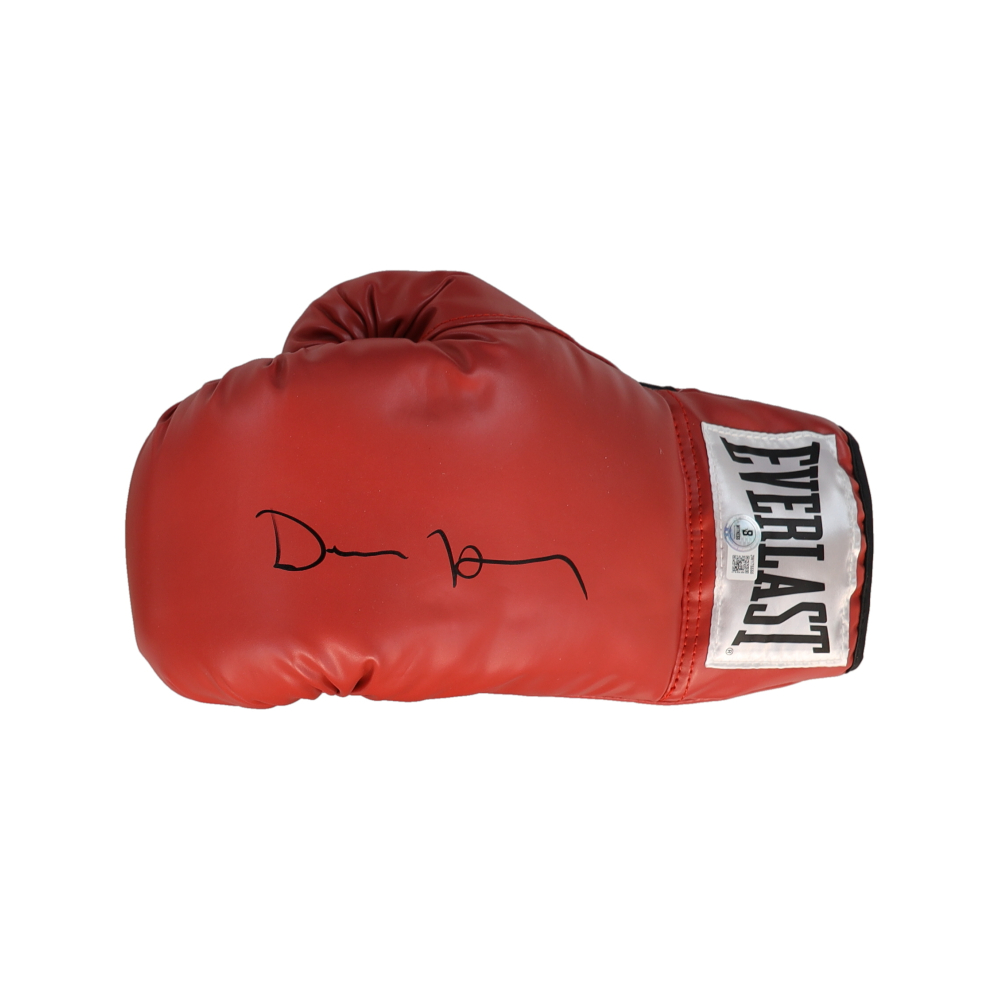 Devin Haney Signed Everlast Boxing Glove (Beckett) | Pristine Auction