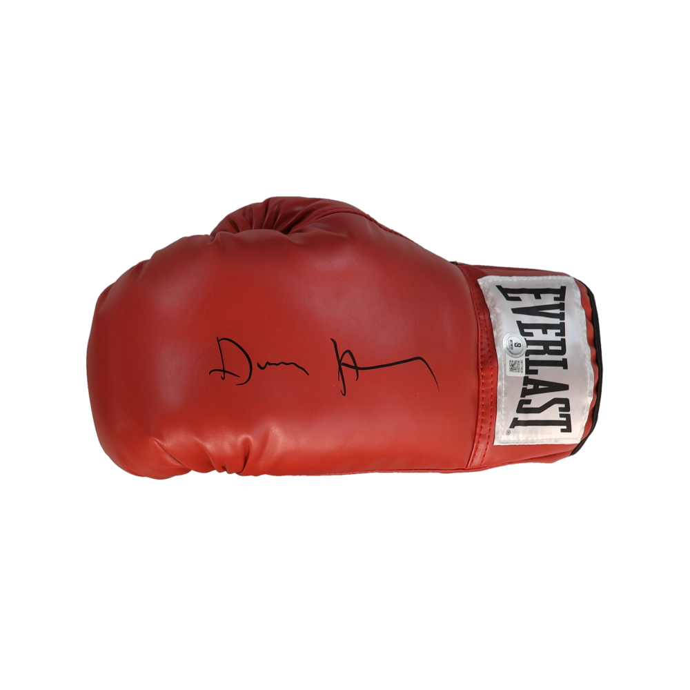 Devin Haney Signed Everlast Boxing Glove (Beckett) | Pristine Auction