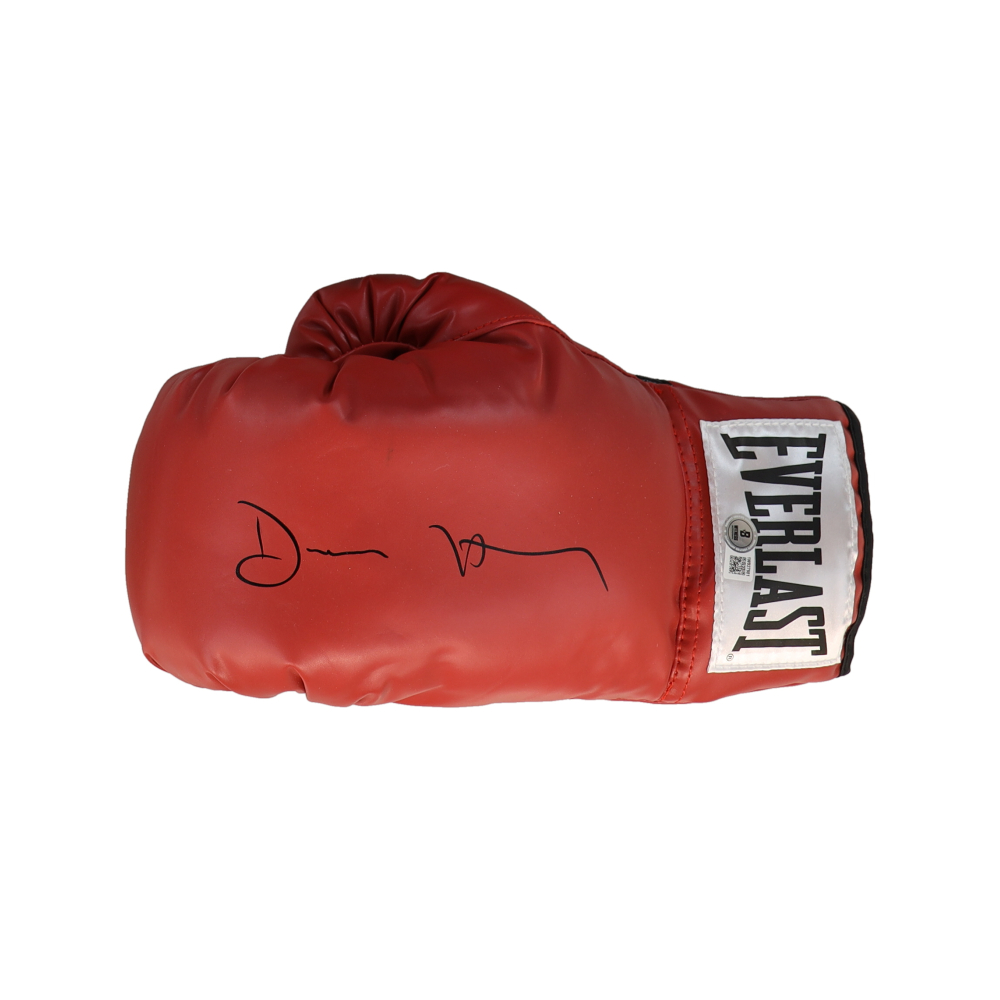 Devin Haney Signed Everlast Boxing Glove (Beckett) | Pristine Auction
