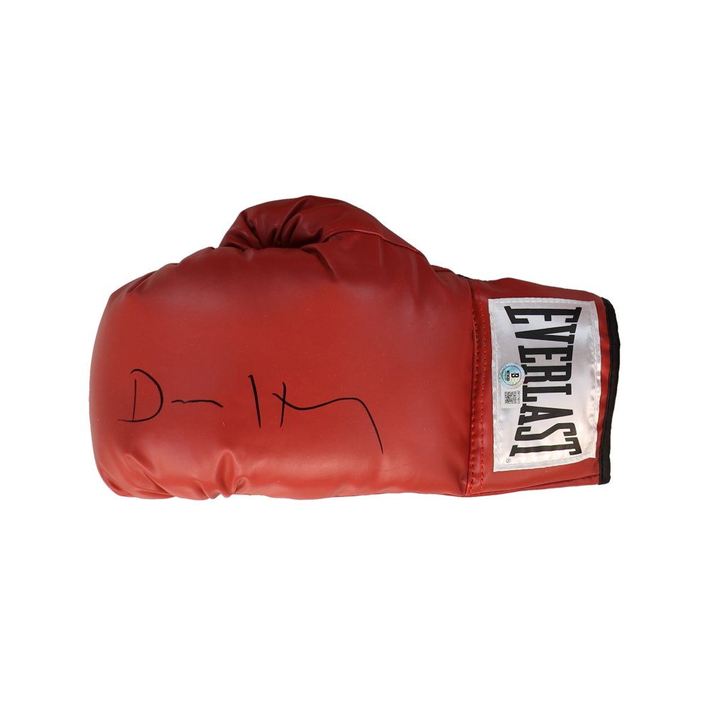 Devin Haney Signed Everlast Boxing Glove (Beckett) | Pristine Auction