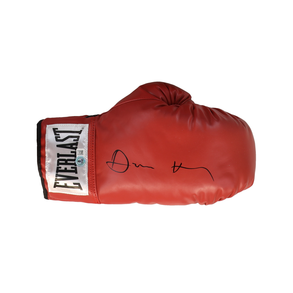 Devin Haney Signed Everlast Boxing Glove (Beckett) | Pristine Auction