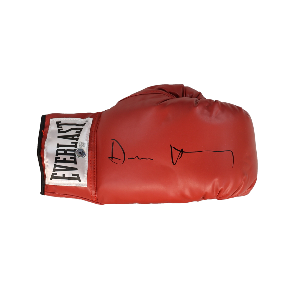 Devin Haney Signed Everlast Boxing Glove (Beckett) | Pristine Auction