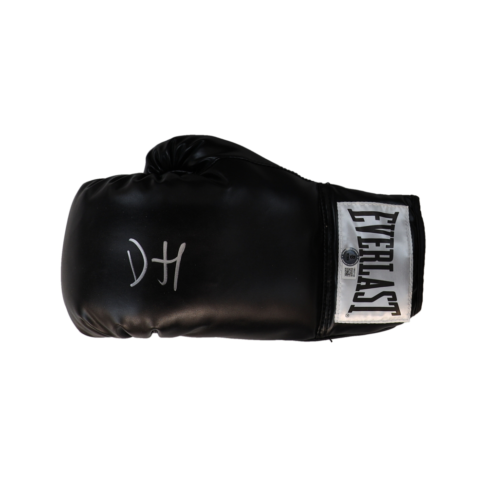 Devin Haney Signed Everlast Boxing Glove (Beckett) | Pristine Auction