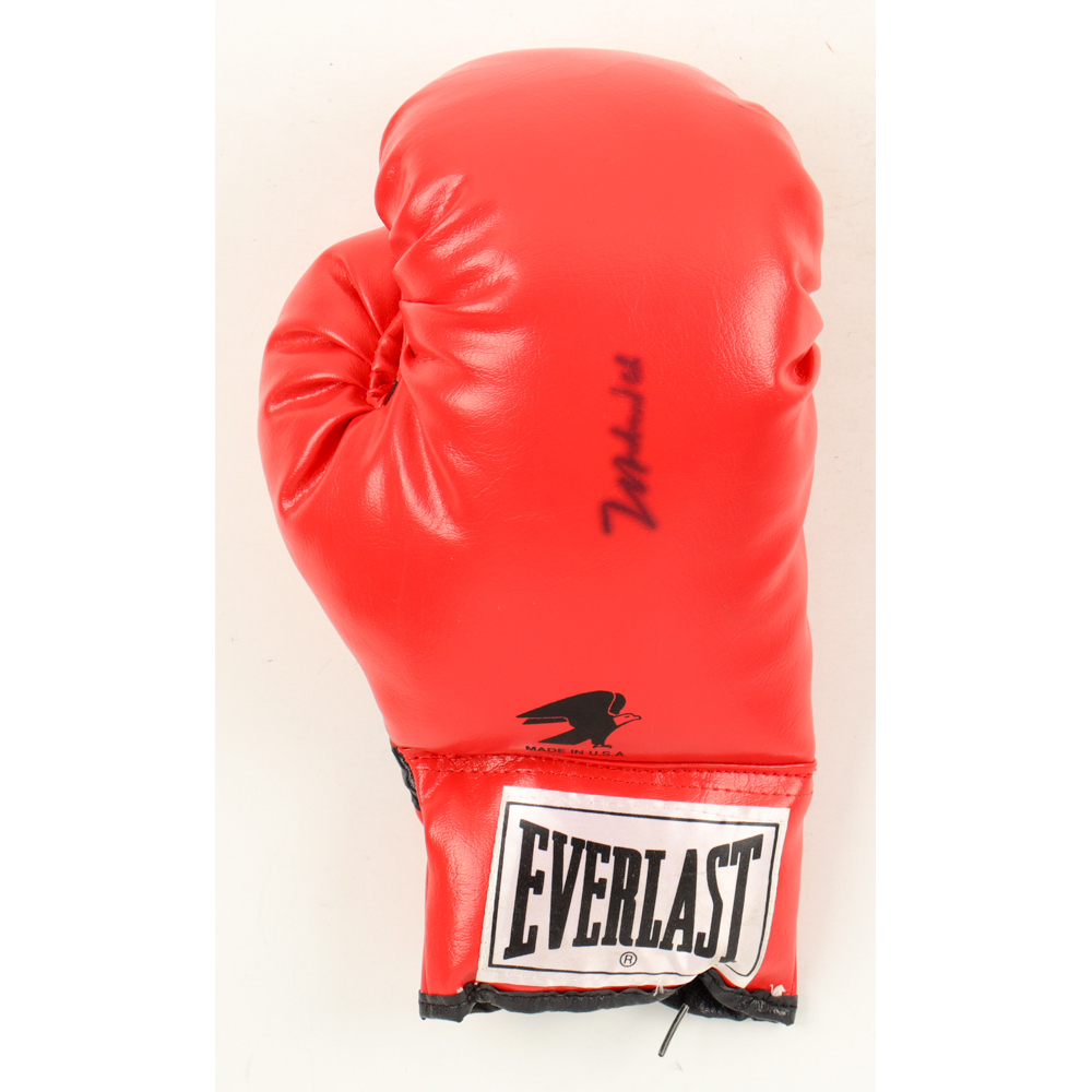 Muhammad Ali Signed Everlast Boxing Glove (JSA) | Pristine Auction