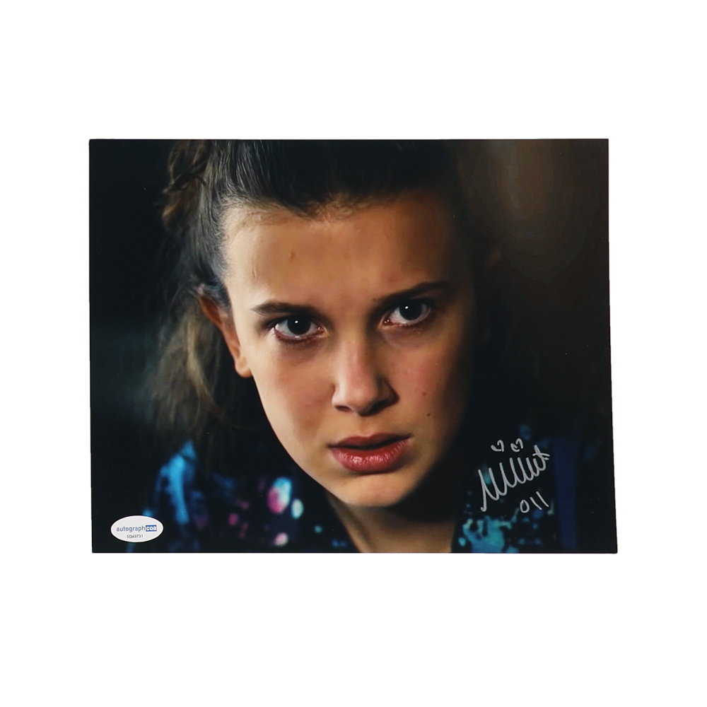 Millie Bobby Brown Signed "Stranger Things" 8x10 Photo Inscribed "011 ...