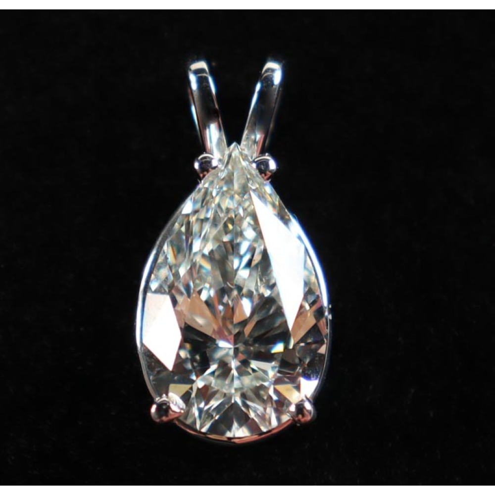 4.24 CTW Laboratory Grown Pear Diamond Pendant G, SI 1| Estimated Value ...