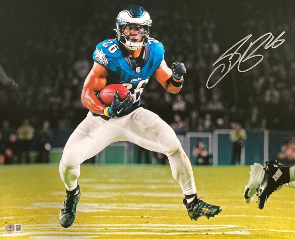 Saquon Barkley Signed Eagles 16x20 Photo (Beckett) | Pristine Auction