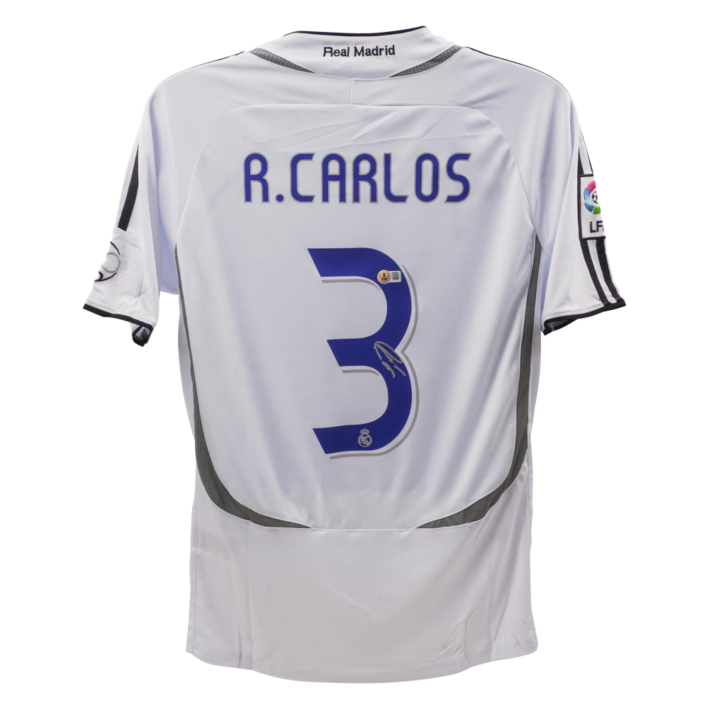 Roberto Carlos Signed Jersey (Beckett) | Pristine Auction
