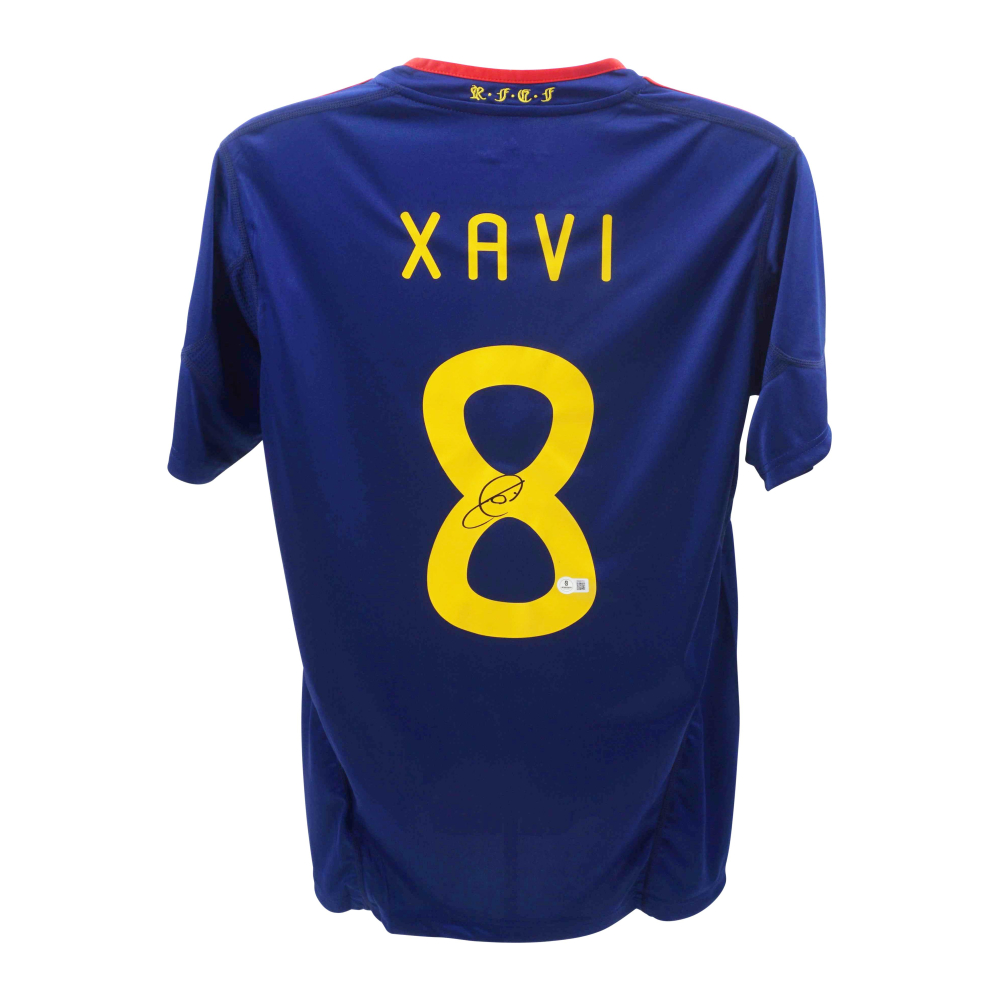 Xavi Signed Spain Jersey (Beckett) | Pristine Auction