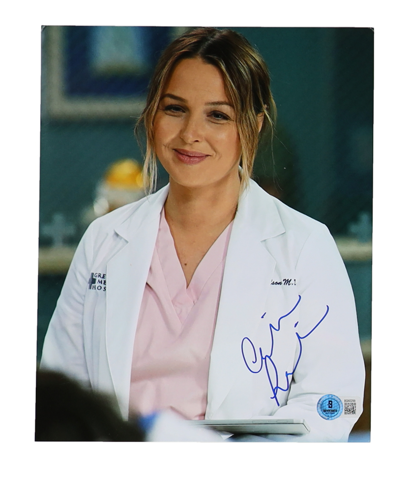 Camilla Luddington Signed "Grey's Anatomy" 8x10 Photo (Beckett ...