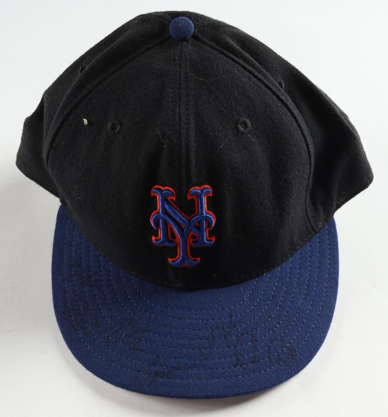 Mets New Era Fitted Hat Signed By (11) With Hideo Nomo, Turk Wendell ...