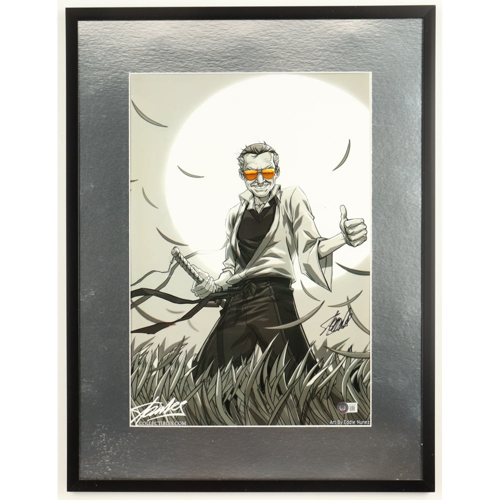 Stan Lee Signed Custom Framed Photo Display (Beckett) | Pristine Auction