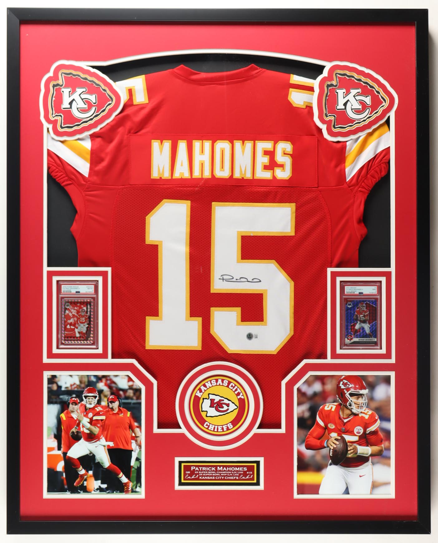 Patrick Mahomes Signed Custom Framed Jersey Display With 2020 Mosaic ...