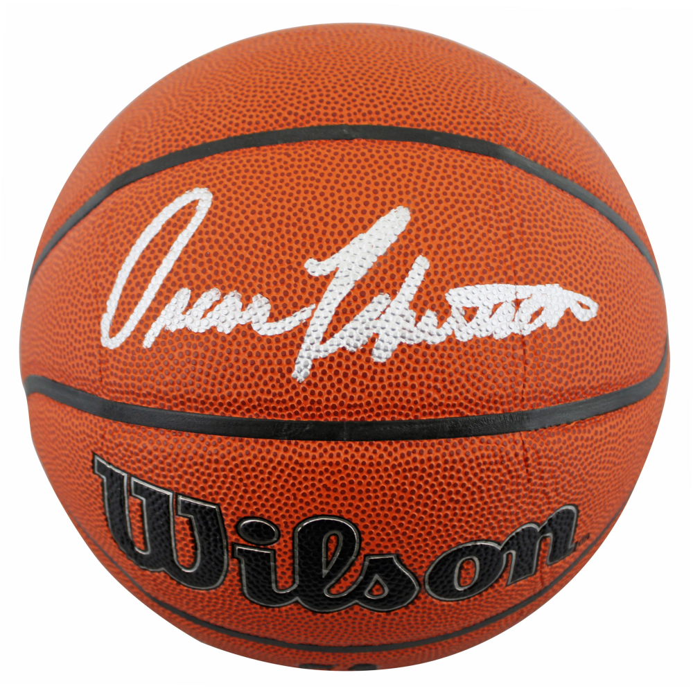 Oscar Robertson Signed NBA Basketball (Beckett) | Pristine Auction
