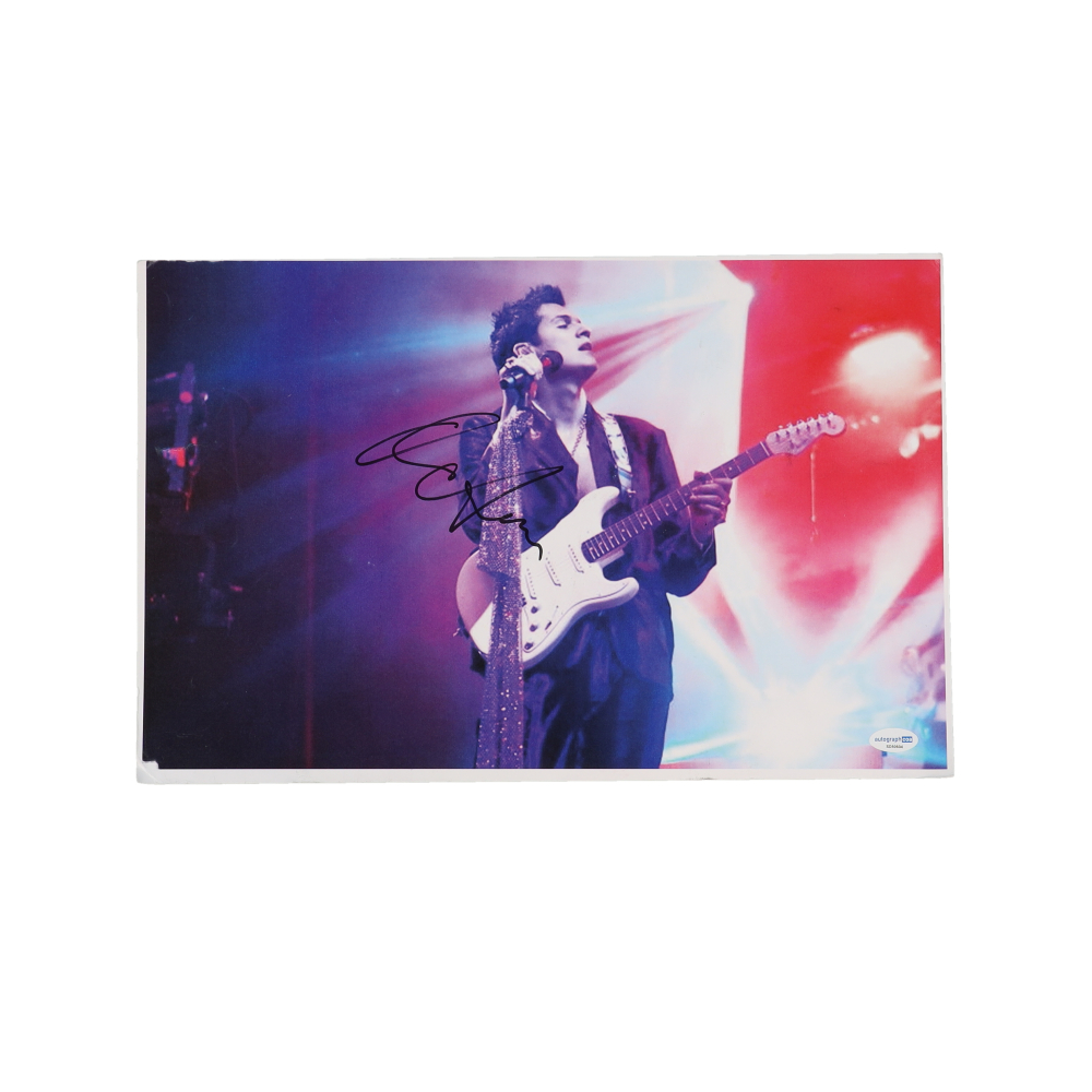 Omar Apollo Signed 11x17 Photo (ACOA) | Pristine Auction