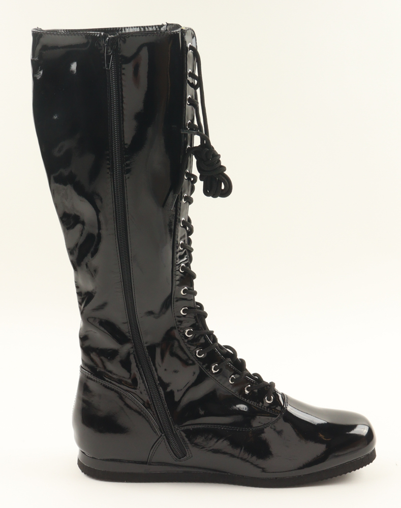Sting Signed Wrestling Boot (Schwartz Sports) | Pristine Auction