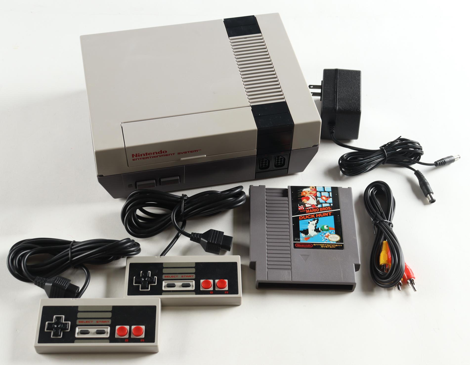 Nintendo Entertainment System Video Game System with (2) Controllers ...