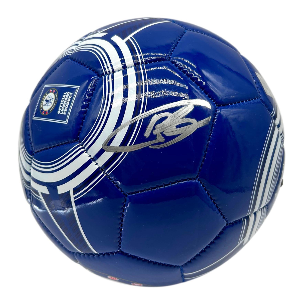 Christian Pulisic Signed Chelsea Soccer Ball (Beckett) | Pristine Auction