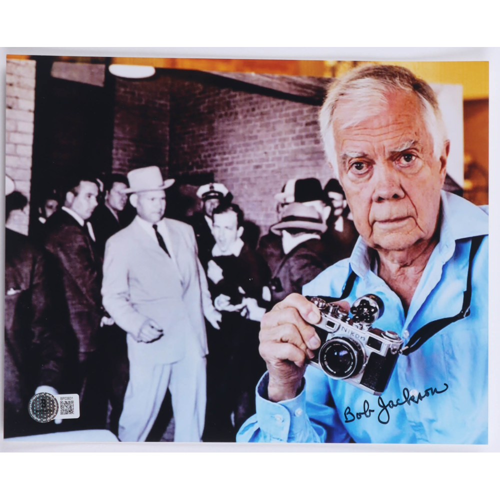 Bob Jackson Signed 8x10 Photo (Beckett) | Pristine Auction