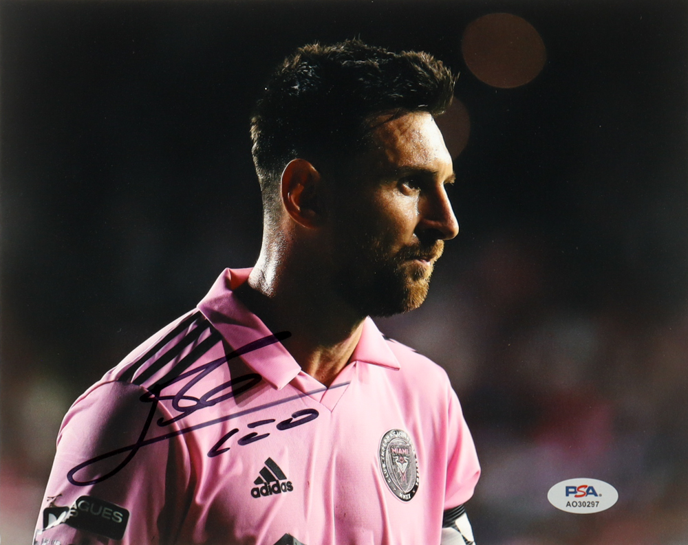 Lionel Messi Signed Inter Miami 8x10 Photo (PSA) | Pristine Auction