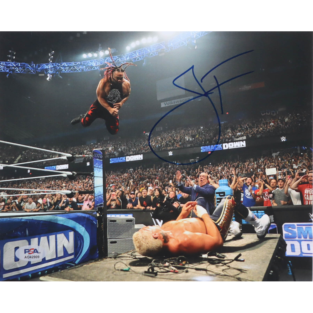 Jacob Fatu Signed WWE 8x10 Photo (PSA) | Pristine Auction