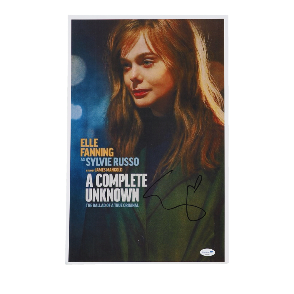 Elle Fanning Signed "A Complete Unknown" 11x17 Photo (AutographCOA ...