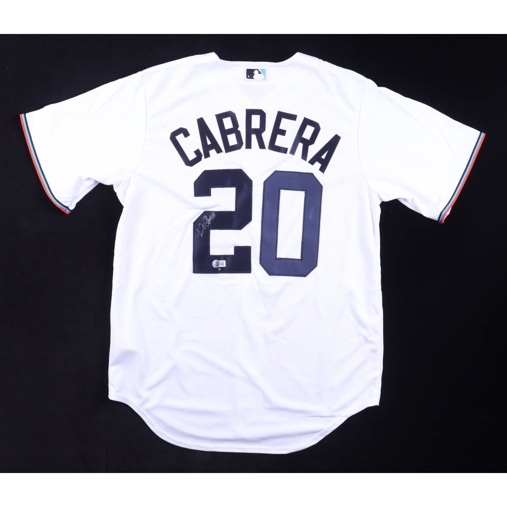 Miguel Cabrera Signed Jersey (Beckett) | Pristine Auction