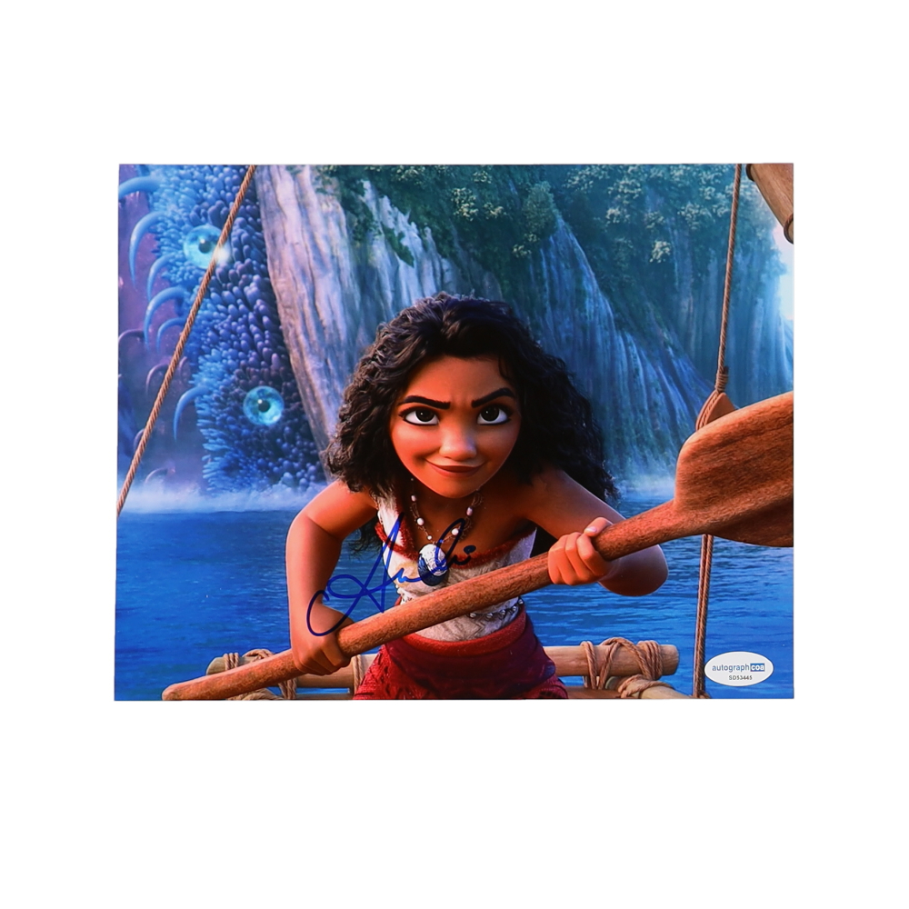 Auli’i Cravalho Signed "Moana" 8x10 Photo (AutographCOA) | Pristine Auction