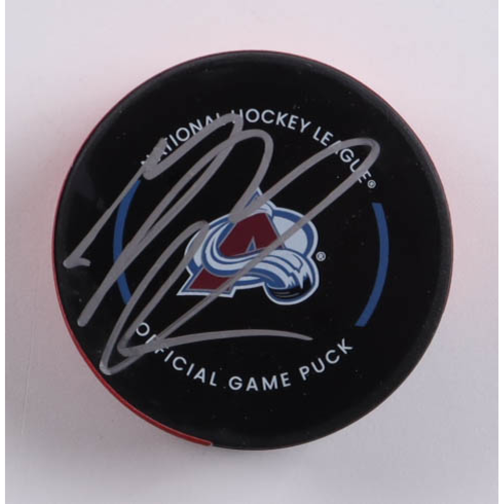 Mikko Rantanen Signed Avalanche Logo Hockey Puck (JSA) | Pristine Auction