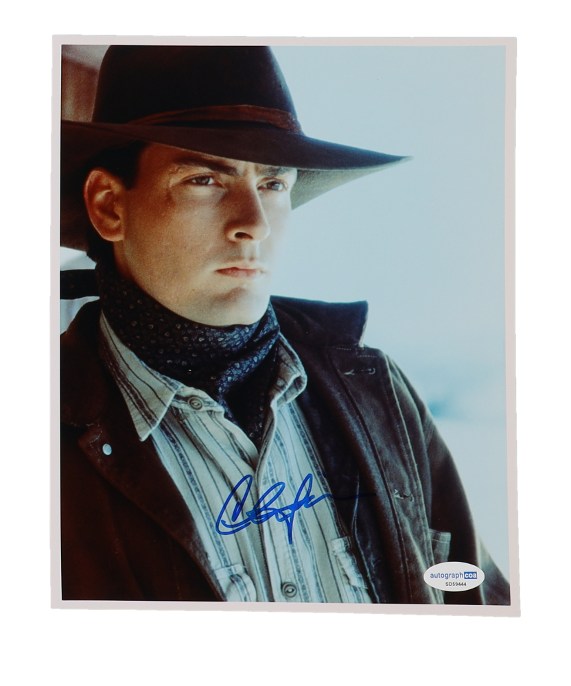 Charlie Sheen Signed "Young Guns" 8x10 Photo (AutographCOA) | Pristine Auction