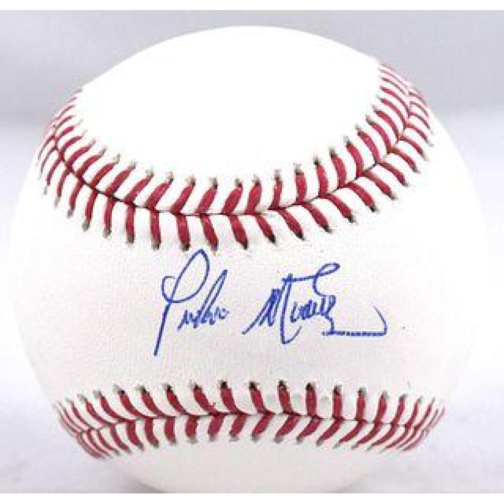 Pedro Martinez Signed OML Baseball (Beckett) | Pristine Auction