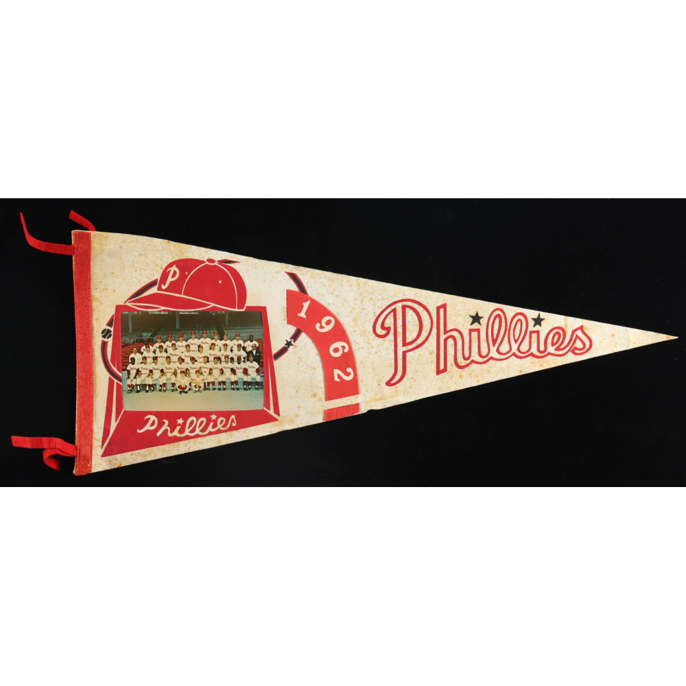 1962 Phillies Vintage Felt Pennant With Team Photo | Pristine Auction