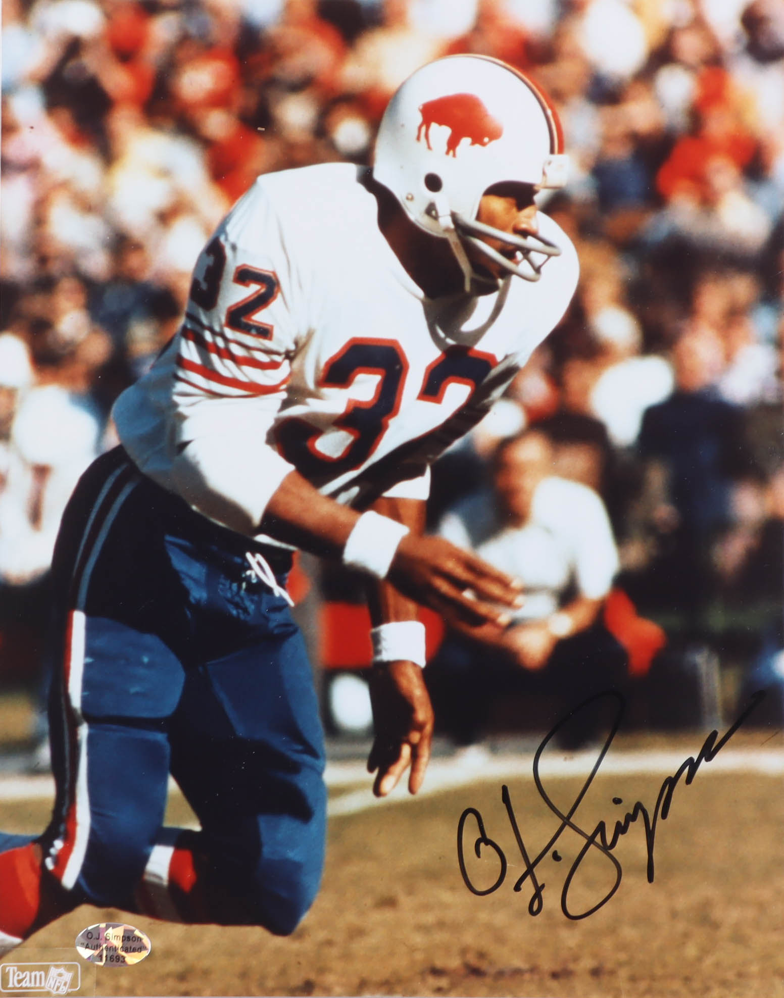 O.J. Simpson Signed Bills 8x10 Photo (Simpson) | Pristine Auction